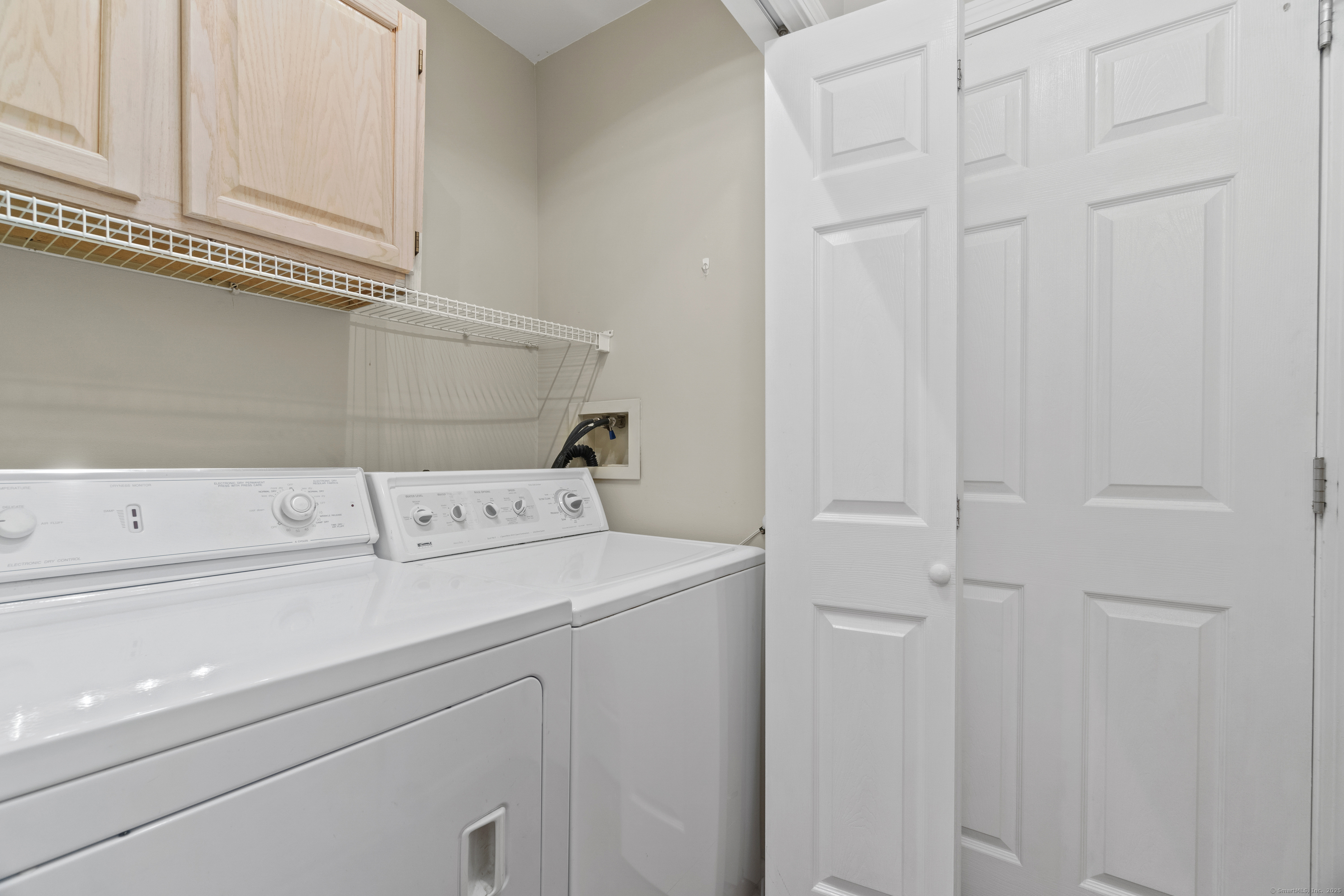 4001 Heartwood Lane, 4001, Danbury, CT 06811 | For Sale at $515,000