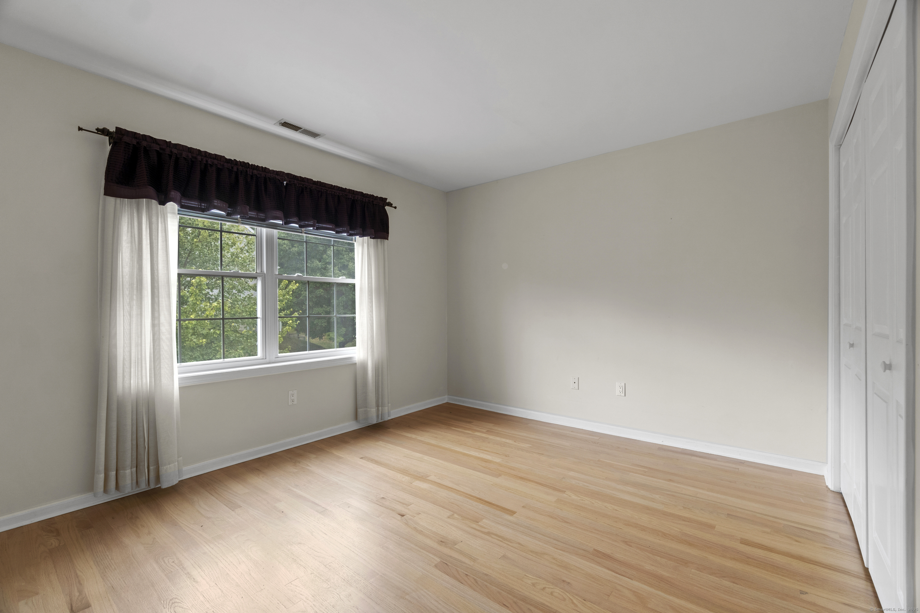 4001 Heartwood Lane, 4001, Danbury, CT 06811 | For Sale at $515,000